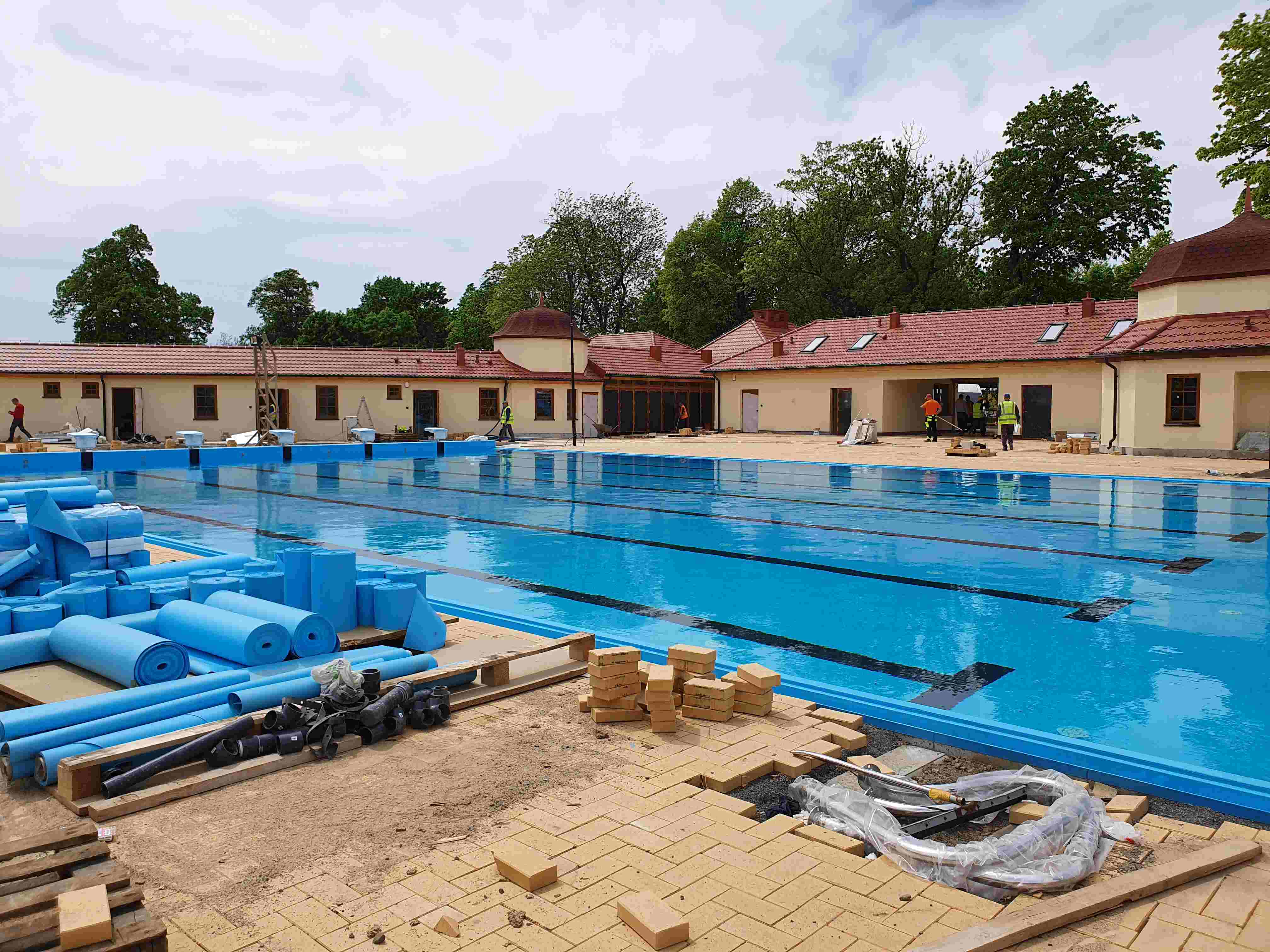 Legnica FM - Kiedy otwarcie nowych basenów w Legnicy?